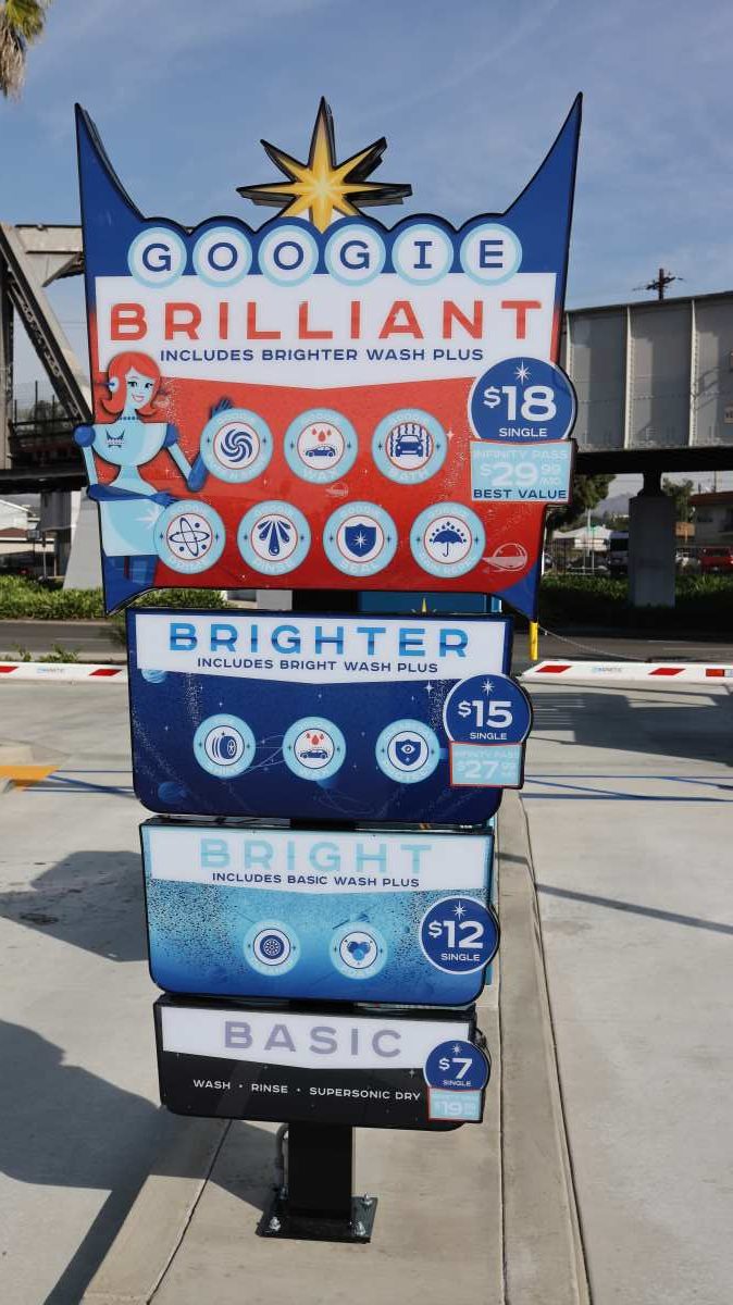 Historic Gallery - Googie Car Wash